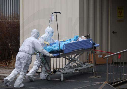 Μετά από 411 ημέρες θεραπεύτηκε ο ασθενής με την πιο μεγάλη σε διάρκεια ...