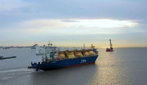 FSRU "ETYFA Prometheas" completes sea trials and prepares for Cyprus